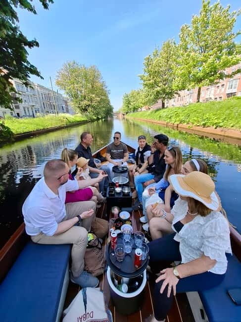 The Hague: individual tickets for an electric boattour! - The Itinerary and Sights