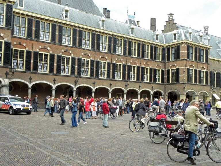 The Hague: Old City Private Walking Tour - Why This Tour Is Worth Considering