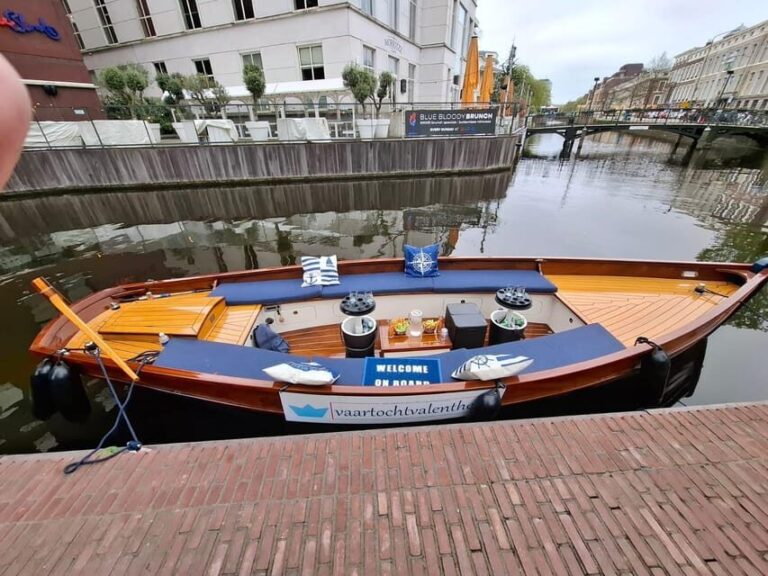 The Hague: Private Boattour up to 10 persons - What Past Travelers Say