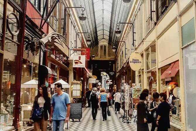 The Paris of the Parisians - Exploring the Itinerary