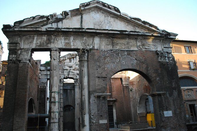 The Roman Jewish Ghetto: A Self-Guided Audio Tour - Navigating the Experience: Pros and Cons