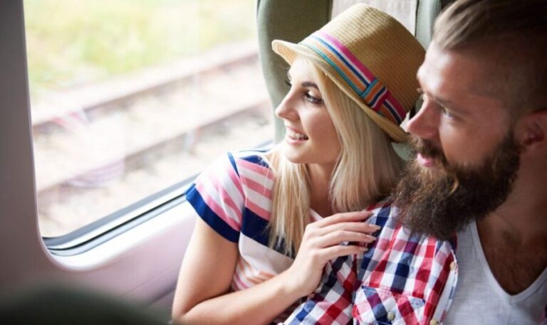 Thessaloniki: 2-Day Meteora Trip with Guided Tours and Hotel - Transportation & Comfort