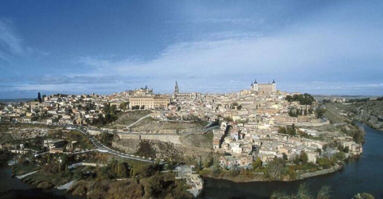 Toledo: Private Monuments Walking Tour with Monument Entry - The Experience and Value