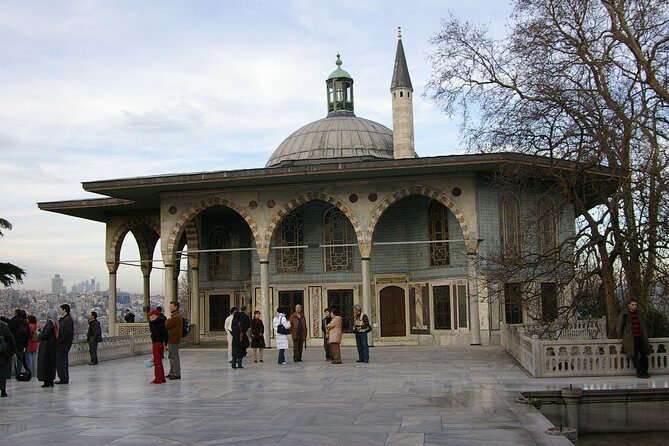 Topkapi Palace Skip-The-Line Entry with Guided Tour - Practical Tips for Your Visit