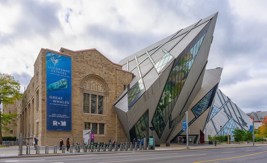 Royal Ontario Museum with the Michael Lee-Chin Crystal facade