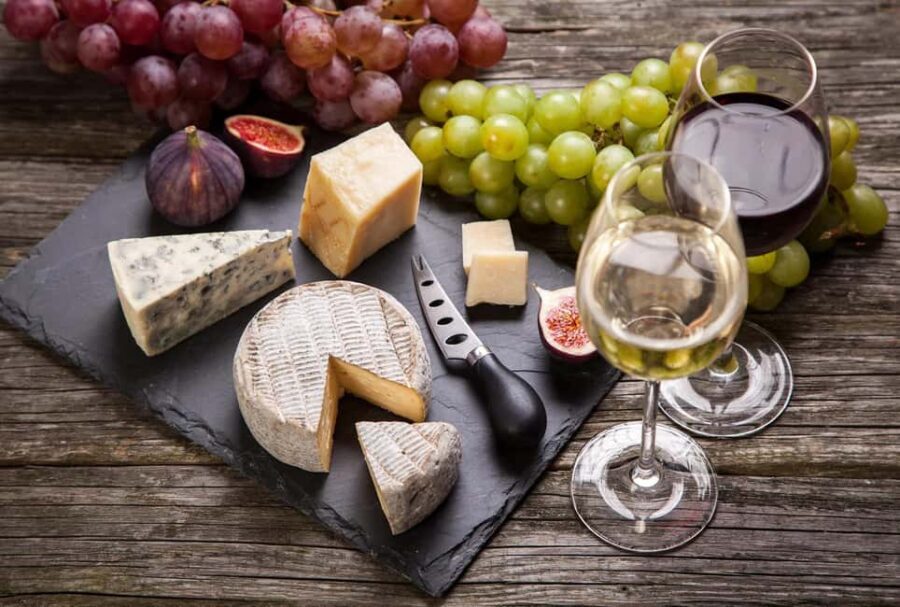 Torrevieja: Wine and Cheese Tasting at Torre del Moro - Who Will Enjoy This Tour?