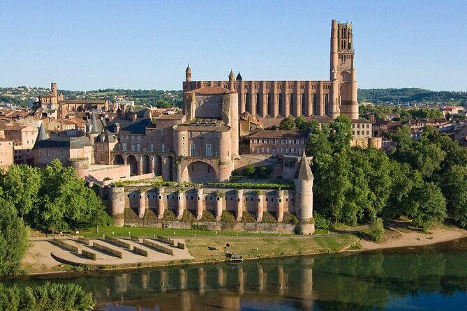 Toulouse : Albi and Cordes/Ciel Day Trip with audio guides - Practical Tips for Travelers