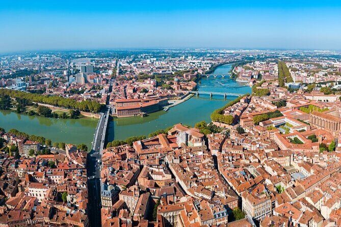 Toulouse Must-see Attractions Walking Tour With A Guide - Practical Tips for Your Tour Experience