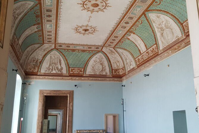 Tour at the Royal Palace of Portici and the Golden Mile - Who Should Consider This Tour?