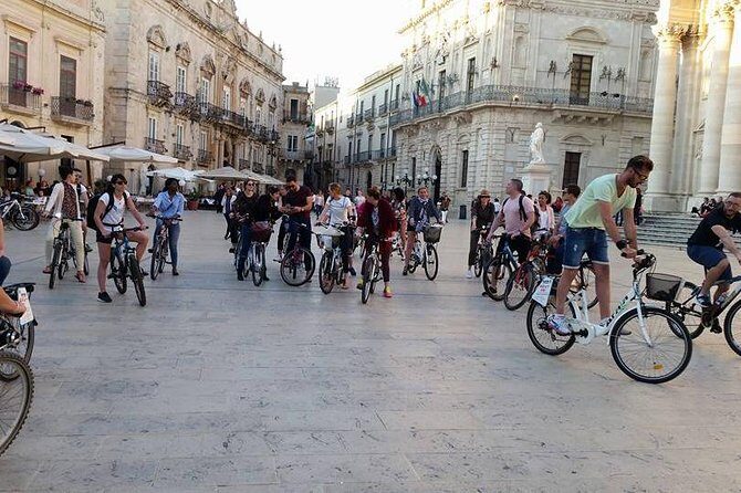 Tour in bike history Island Ortigia and archeological park Neapolis - Who Should Consider This Tour?