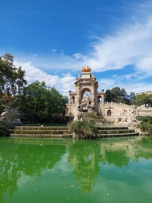 Tour of Barceloneta and the Citadel Park - The Highlights in Detail