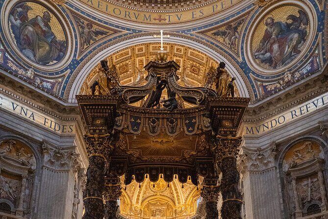 Tour of St. Peter's Basilica, Holy Door and Dome - The Itinerary in Detail