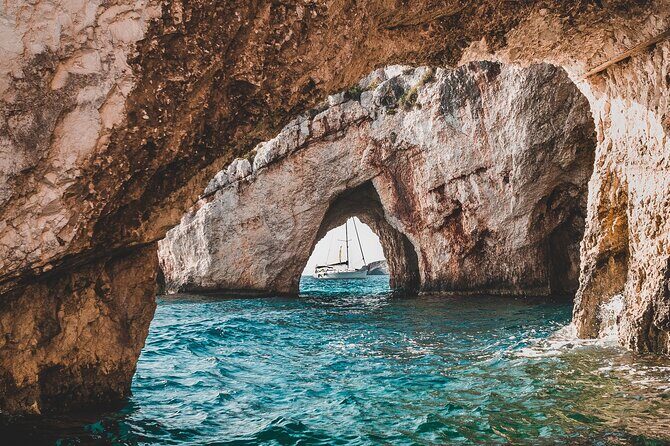 Tour Zakynthos Shipwreck,Blue Caves, Kremmidi Beach Excursion - Detailed Review of the Tour Experience