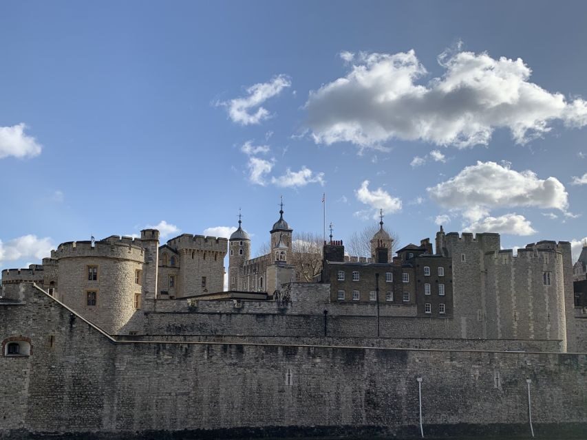Tower of London Kid-Friendly Private Tour - What’s Included and What’s Not