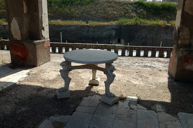 Transfer From Naples area to Sorrento with 2hr stop in Pompeii - Why the Reviews Speak Volumes