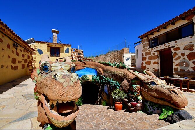 Travel in Time at El Pasaje Secreto - The Value of the Experience