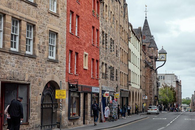 Treasures of Edinburgh: Ghosts, Myths & Legends Private Tour - Who is This Tour Best For?