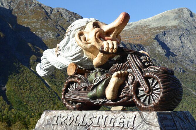 Trollstigen 100% Highlights Fjord to Troll 10 stops 16 seats max - Liabygda Church and Fjord Crossing
