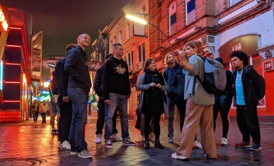 True Crime-Quiztour  kultige Tatorte & knifflige Fragen - Exploring the Tour Itinerary in Detail