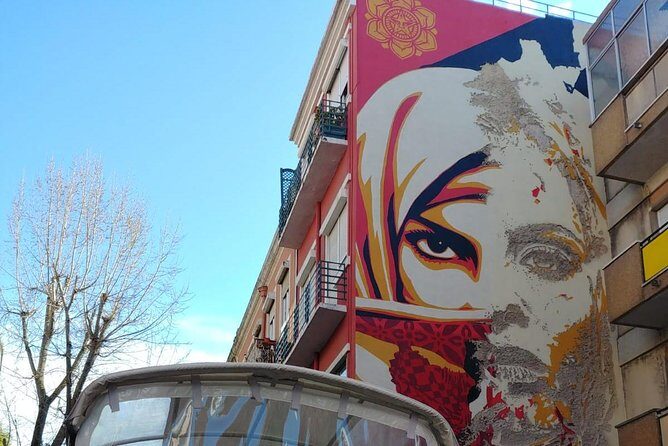 Tuk Tuk Lisbon: Exploring Urban Art - What You Can Expect