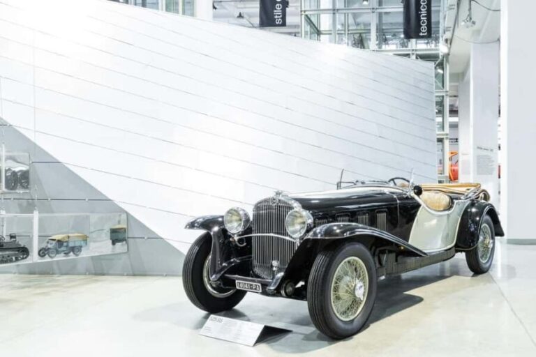 Turin: Centro Storico Fiat Ticket - The Building and Its Heritage