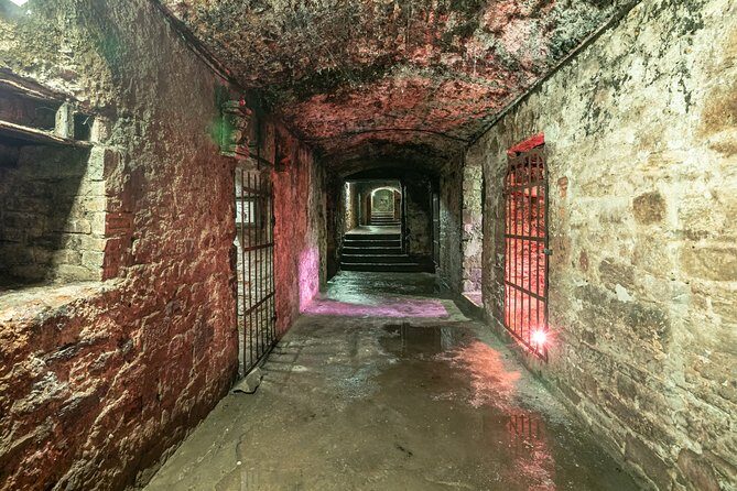 Underground Vaults Walking Tour in Edinburgh Old Town - What to Expect from the Tour