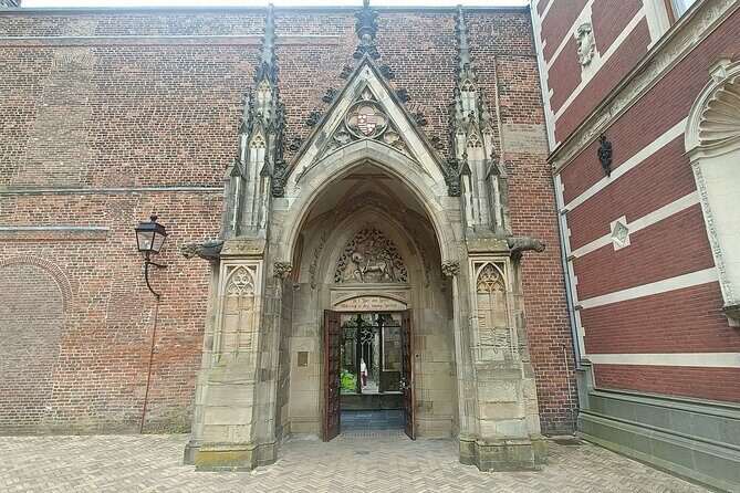 Utrecht Guided Highlights Walking Tour - What Makes This Tour Stand Out