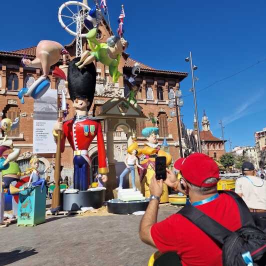 Valencia: Fallas Festival Walking Tour with Entry Ticket - Final Thoughts: Is It Worth It?