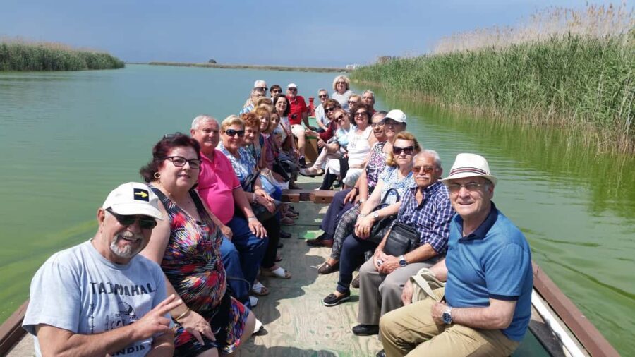 Valencia: Guided Lake Albufera Boat Ride and Barraca Tour - What Makes the Lake Albufera Tour Stand Out?