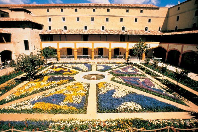 Van Gogh & Carrières de Lumières Half-Day Tour from Avignon - Practical Details: What You Need to Know