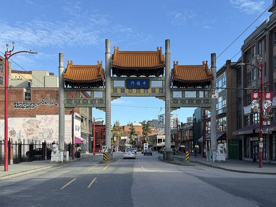 Chinatown Millennium Gate in Vancouver