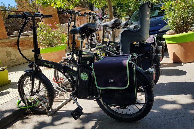 Velobike tour ecologico guidato con soste per visitare i monument - The Guides: Knowledge and Charisma Make the Difference