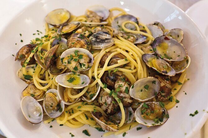 Venezia Walking Tour with Audio and Written Guide by a Local - What Makes This Tour Stand Out?