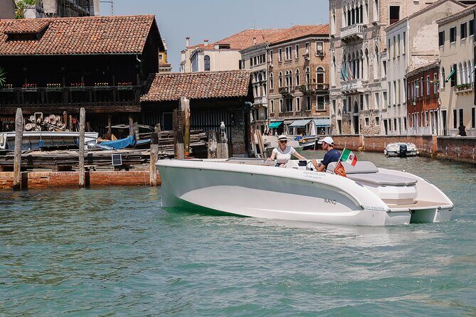 Venice: Explore Venice on Electric Boat - A Carefully Planned Itinerary