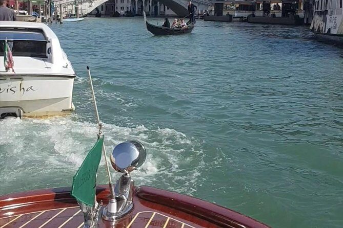 Venice S.Lucia Station to Venice Hotels or viceversa - Detailed Breakdown of the Journey