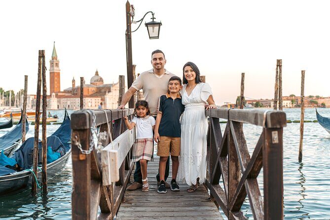 Venice: Tour and Photo Shoot with a Private Photographer. - An In-Depth Look at the Venice Photo Tour