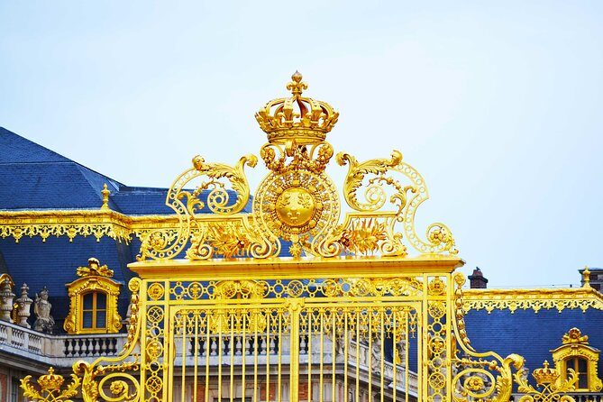 Versailles and Louvre Museum Access and Tour - FAQs