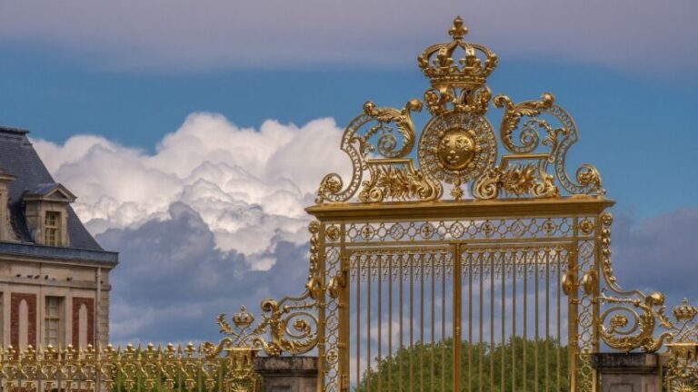 Versailles: Private Tour of the Palace with Reserved Entry - The Authentic Experience: What Travelers Say