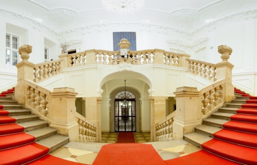 Vienna: Baroque Orchestra Concert and Dinner - The Experience: A Deep Dive