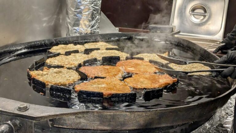 Vienna: Christmas Market Food and Drinks Tour - Final Thoughts