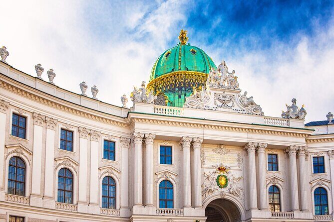 Vienna: Old Town Highlights Private or Group Walking Tour - A Possible Drawback
