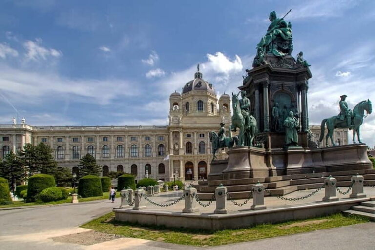 Vienna: Sightseeing Tour in an 8 seats electric classic car - Final Thoughts