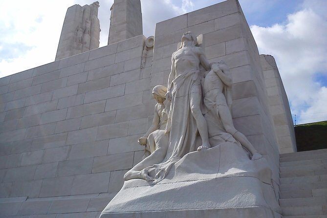 Vimy and Flanders Fields Canadian Battlefield Tour from Lille - Authentic Experiences and Review Insights