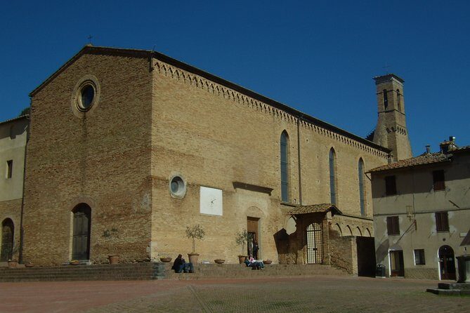 Visit of San Gimignano with local expert guide - Logistics and Practical Tips