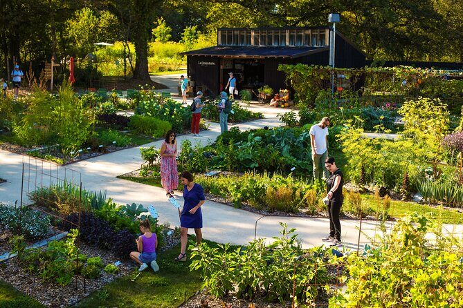 Visit of the Extraordinary Garden in La Roche sur Yon - Final Thoughts: Who Is This Experience Best For?