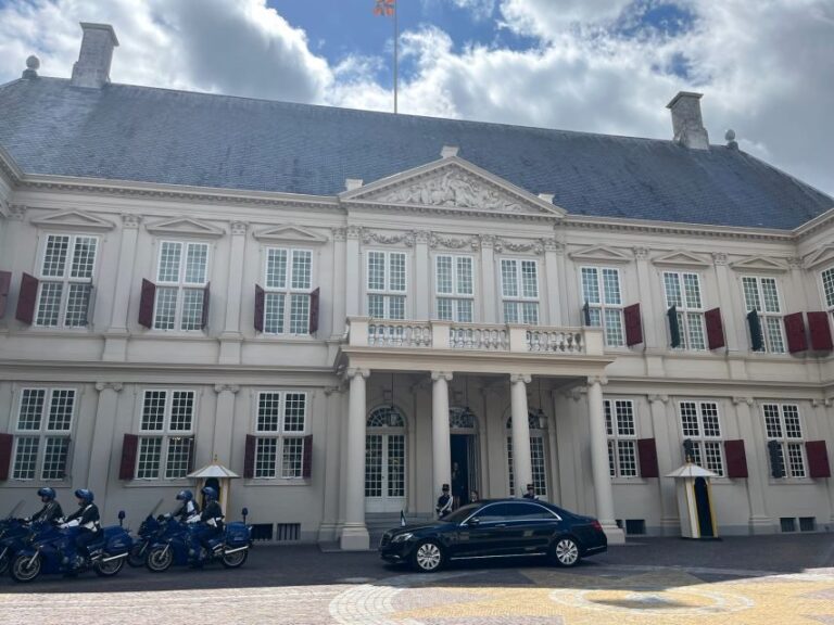 Visit the Girl with the Pearl Earring, The Hague & Delft - The Art of the Mauritshuis