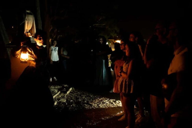 Visita teatralizada nocturna al Cementerio Inglés de Málaga - Why This Tour Might Be Perfect For You