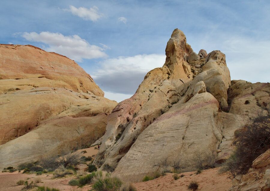 Dramatic rock formations and natural beauty in Valley of Fire Nevada
