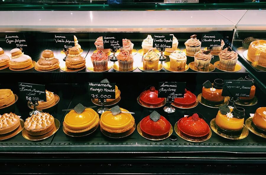 Cupcake display at a bakery