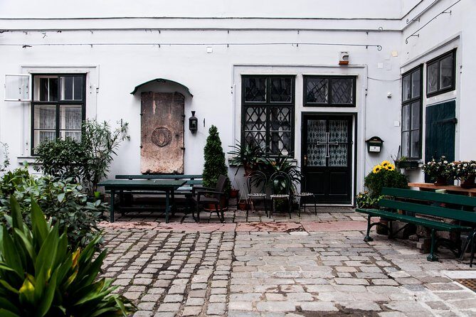 Walking Tour in the Heart of Vienna to Discover Its Hidden Gems - Exploring the Itinerary in Detail